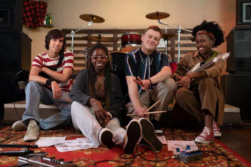 Exploring the Psychology of Music: How Music Impacts Emotions and ...
